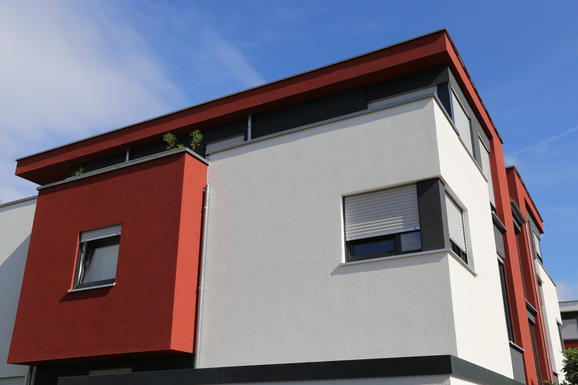 Kratzputz außen auftragen - In 4 Schritten zur schicken Fassade | Mansholt